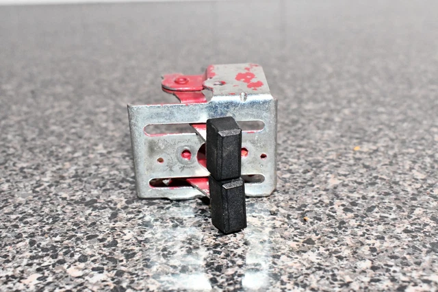 OEM 490649 BRIGGS & Stratton Throttle Choke Panel Speed Control Bracket ...