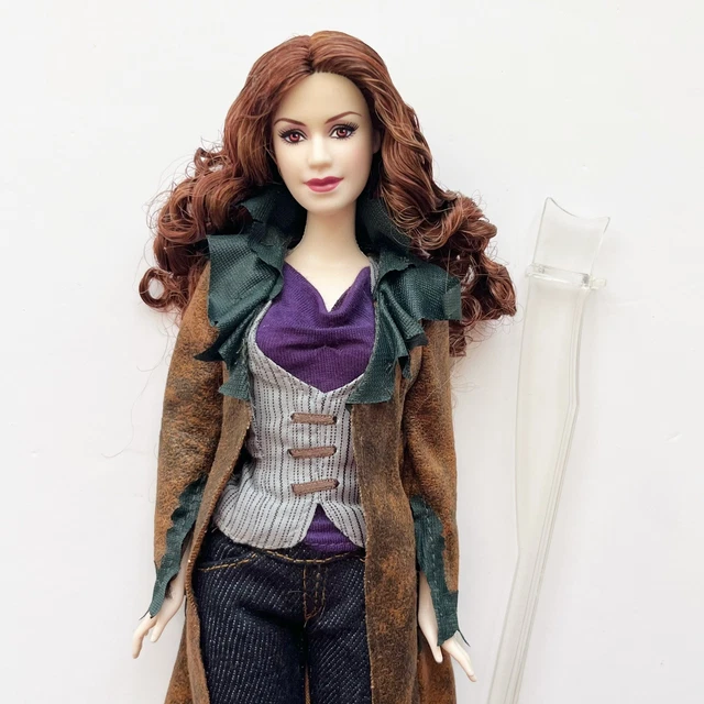 THE TWILIGHT SAGA Eclipse Victoria Pink Collection collectible Barbie ...