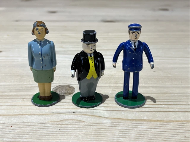 THOMAS THE TANK Engine ERTL Sir Topham Hatt Lady Hatt And Station ...