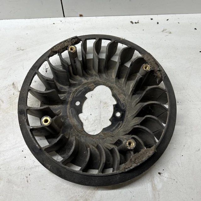 BRIGGS & STRATTON 18hp Flywheel Fan OEM - 841439 $25.00 - PicClick CA