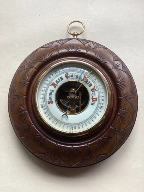 ANTIQUE ROUND WALL Barometer Turned & Carved Wood Surround EUR 51,93 ...