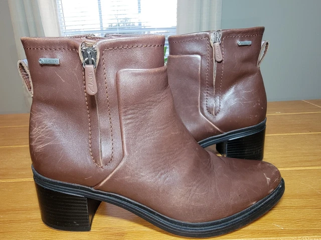 Clarks brooklyn bay boots store