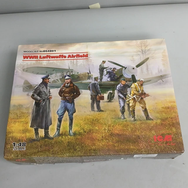 ICM WWII LUFTWAFFE Airfield Model Kit DS4801 Aircraft & Pilots 1/48 ...