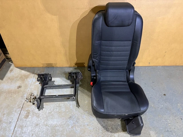 LAND ROVER DEFENDER Tdci puma xs seat rear £409.62 - PicClick UK