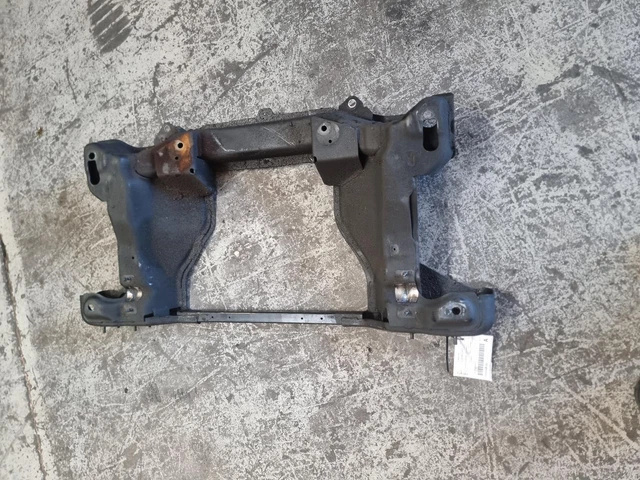 HOLDEN COMMODORE FRT Xmember/Cradle Vz, V6, Engine Crossmember, 08/04 ...