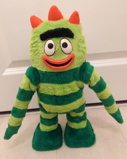 YO GABBA GABBA Dance Time Brobee Sings Dances Talks 14" Plush 2008 £24. ...