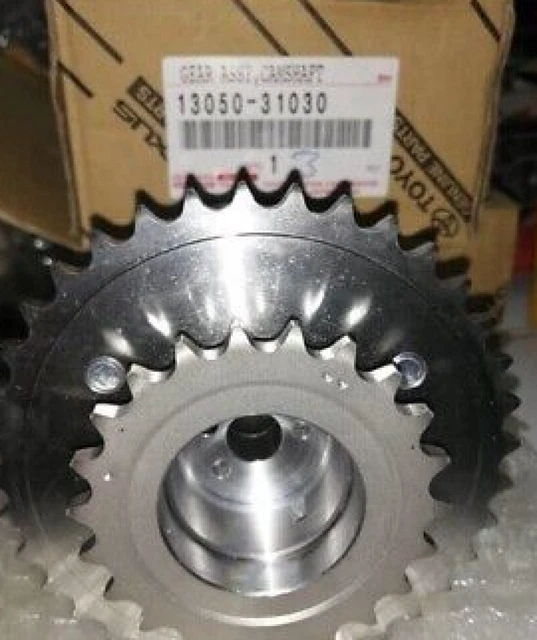 TOYOTA GENUINE FJ CRUISER Camshaft Timing Gear Assy 13050-31030 EUR 202 ...