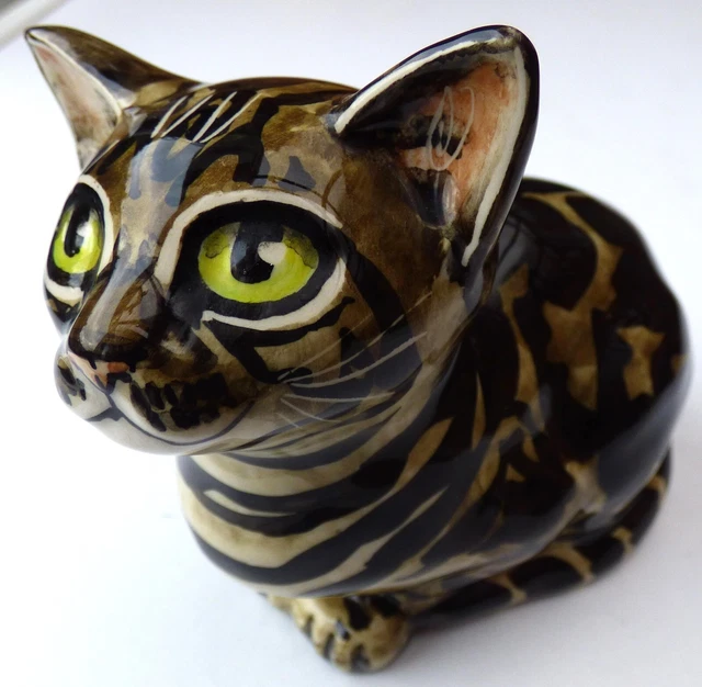 SMALL CAT STUDIO Six Fulham Pottery London By Amanda Short 12.9.87 ...
