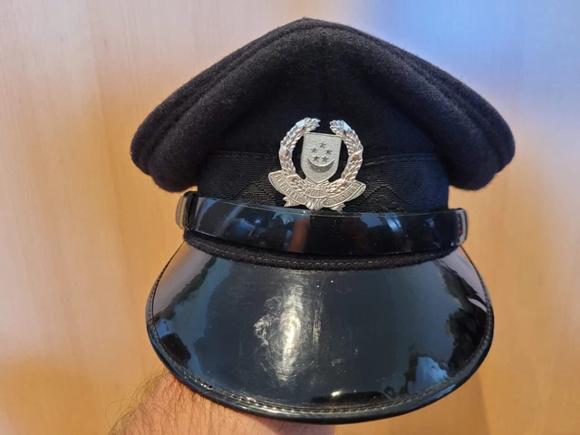 OBSOLETE DEFUNCT SINGAPORE Police Officer Visor Cap £99.90 - PicClick UK