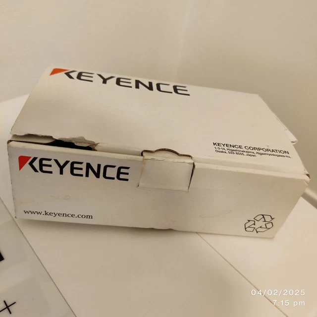 KEYENCE LR-W500C SELF-CONTAINED Full Colour Sensor -Spectrum Sensor £ ...