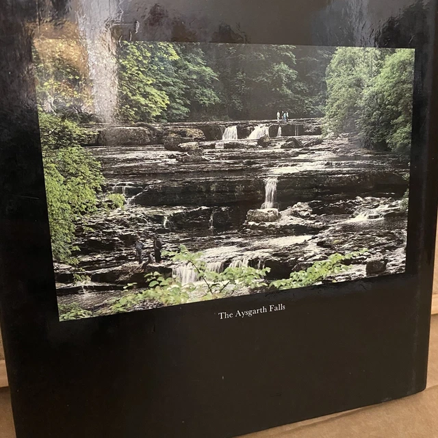 JAMES HERRIOT'S YORKSHIRE par James Herriot, Derry Brabbs (Livre de ...