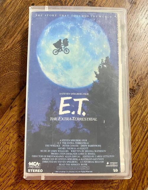 E.T. THE EXTRA Terrestrial VHS Green Steven Spielberg Drew Barrymore ...