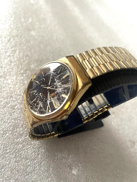 VTG MENS SEIKO SQ Day Date QUARTZ WATCH 7123-8399 Fauceted Crystal Runs ...