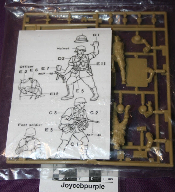 TAMIYA DEUTSCHES AFRIKA-KORPS Infanterie 1:35 Modellbausatz. 4 Figuren ...