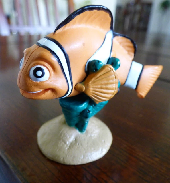 DISNEY PIXAR FINDING Nemo Nemo Fish Figure Toy Cake Topper £3.11 ...
