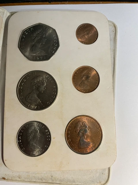1971 DECIMAL COINS of Isle of Man Coin Set queen Elizabeth royal mint £ ...