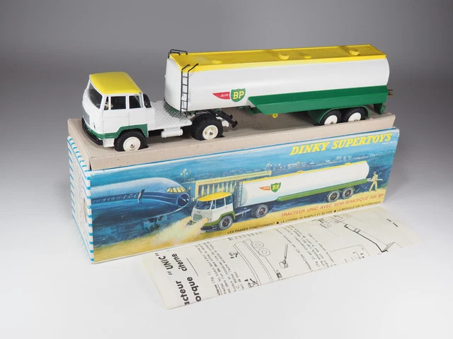 DINKY TOYS FRANCE - 887 - Tracteur Unic Citerne Air BP - En boite EUR ...
