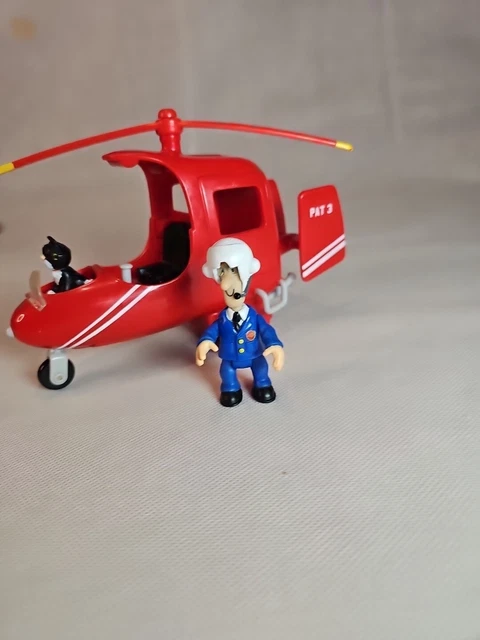 CBEEBIES POSTMAN PAT Helicopter With Sounds Pat 3 Vehicle With Figure £ ...