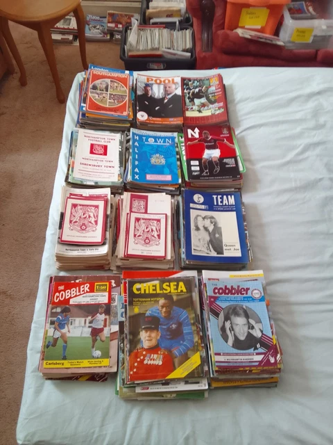 FOOTBALL PROGRAMMES LARGE Bulk Lot Please see Photo's £2.79 - PicClick UK