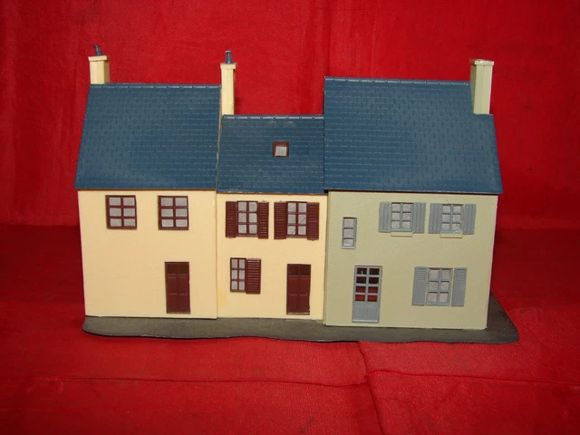 JOUEF HO MAQUETTE Bloc 3 Immeubles Commerce Train Electrique 1981 EUR 25,00 - PicClick FR