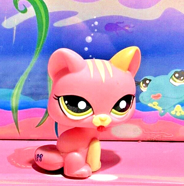 LITTLEST PET SHOP Lps Authentic Pink & Yellow Paw Licking Tabby Cat ...