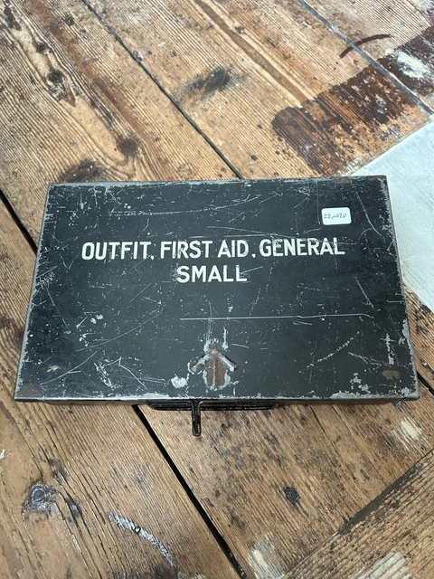 WW2 OUTFIT FIRST Aid Tin Small ~ Good Condition!!! £24.99 - PicClick UK