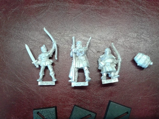 WARHAMMER FANTASY BRETONNIA BERTRAND HUGO GUI - THE BRIGANTS metal EUR ...