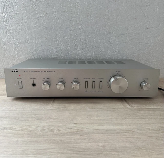 JVC MODEL NO. AS-3 STEREO INTEGRATED AMPLIFIER Révisé comme neuf 200W ...