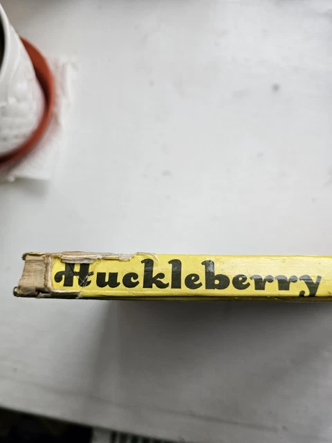 HANNA-BARBERA HUCKLEBERRY HOUND Annual 1962 (UK World Distributors ...