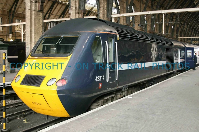 UK RAILWAY PHOTOGRAPH Of Class 43 Hst 43314 Rm43H-715 £1.70 - PicClick UK