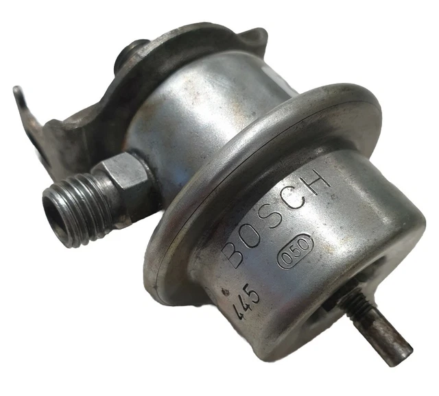 MERCEDES-BENZ SL R107 W126 W123 Fuel Pressure Regulator 0280161007 £90. ...
