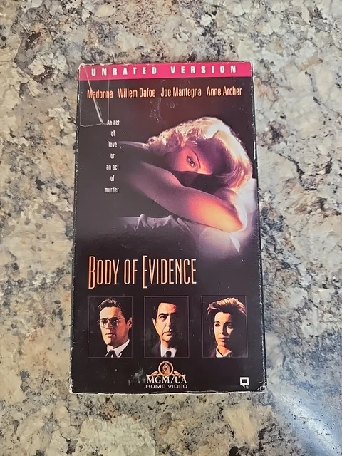 Body Of Evidence Vhs 1993 Unrated Madonna Willem Dafoe Joe Mantegna 2335
