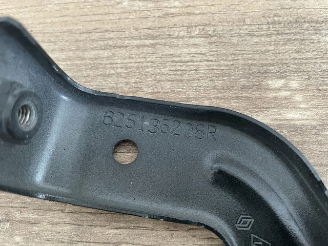 SUPPORT INF AILE Droit Renault Megane Iv 4 Ref 625121767R - 625135208R ...