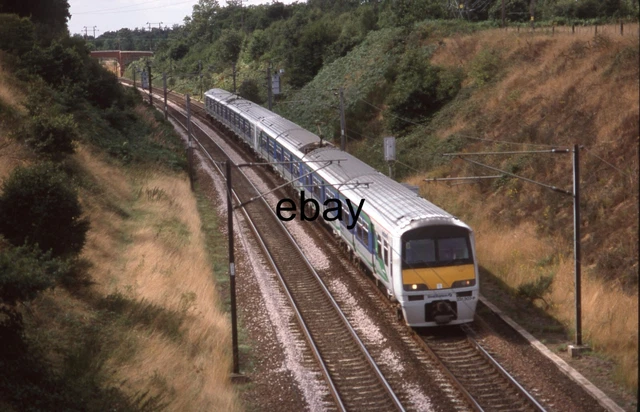 35MM RAILWAY SLIDE- EMU Class 321. 321307 & 321334 @ Ipswich Belstead Bank £3.25 - PicClick UK