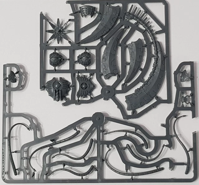 WARHAMMER 40000 NECRONS Tesseract Vault Canoptek Sentinel on sprue £16. ...