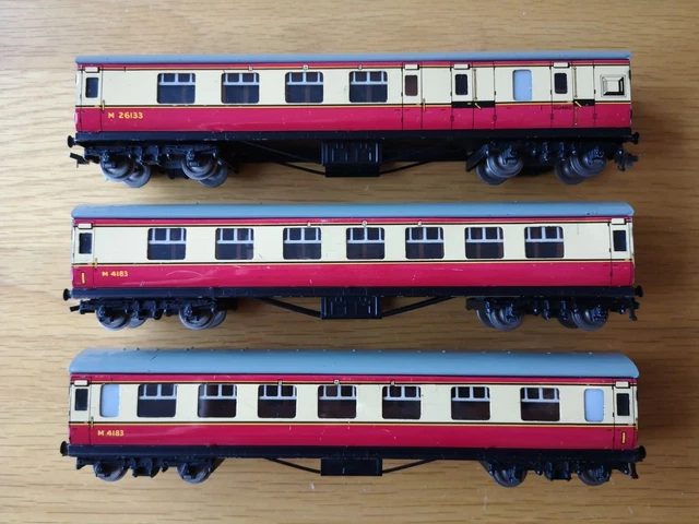 HORNBY DUBLO, SET of 3 Main Line Coaches, Maroon & Cream, OO Gauge. £15 ...