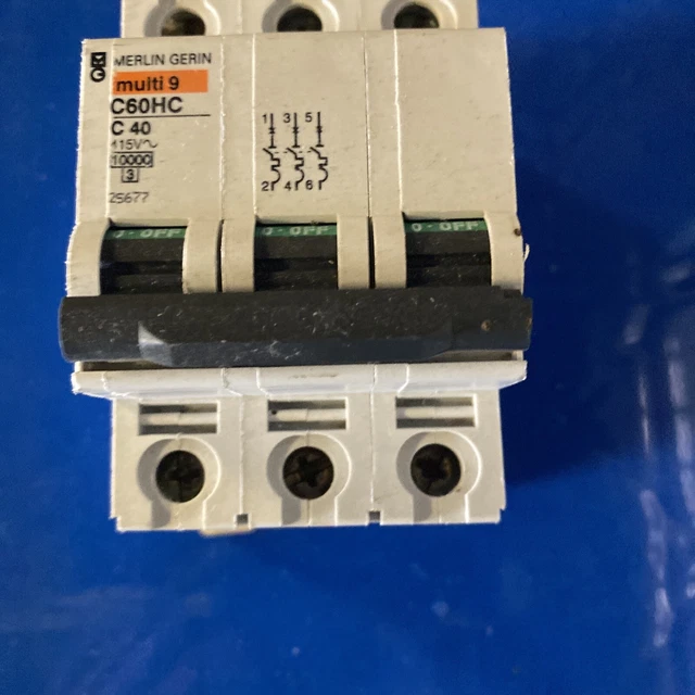 MERLIN GERIN MULTI 9 Triple Pole MCB. 40Amp Type C BS EN 60898 £26.71 - PicClick UK