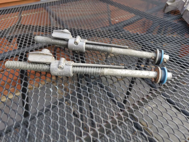 BLACK AND DECKER Workmate WM325 Parts Threaded Adjusters Complete ...