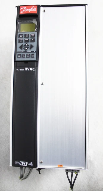 ONDULEUR DANFOSS VLT6022HT4C20STR3DLF00A00C0 VLT 6000 CVC 23 kVA EUR 1. ...