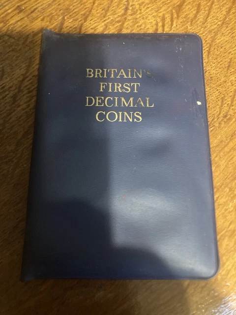 BRITAINS FIRST DECIMAL Coin Set-Uncirculated-Complete in Wallet-1968 ...