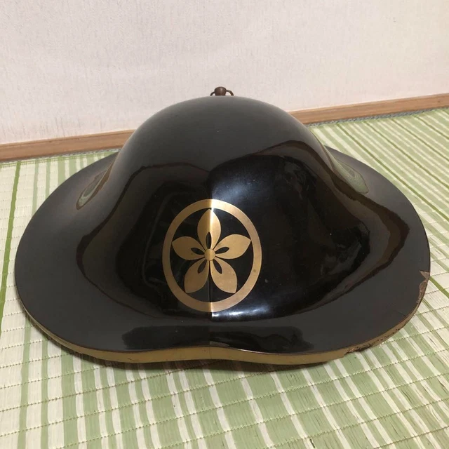 ANTIQUE JAPANESE JINKASA Armor Helmet Jingasa FamilyCrest Vintage ...