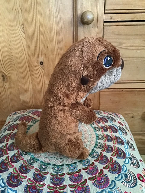 DISNEYLAND PARIS FINDING Dory Brown Otter Nemo Soft Plush Toy 10" £7.96 ...