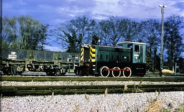 CLASS 97/6 TRAIN 35mm Colour Slide 97653- Theale - 27/11/80 £2.89 ...