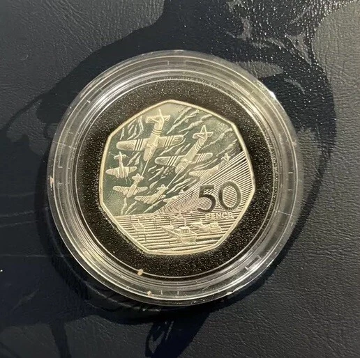🔥🔥1994 D-DAY OLD Style 50p Coin Rare Spitfire Commemorative Fifty Pence ...