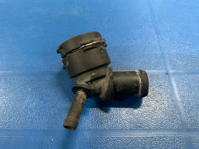 VW GOLF MK7 GTI Audi A3 S3 8V 2.0 TSI SECONDARY WATER PUMP FLANGE ...