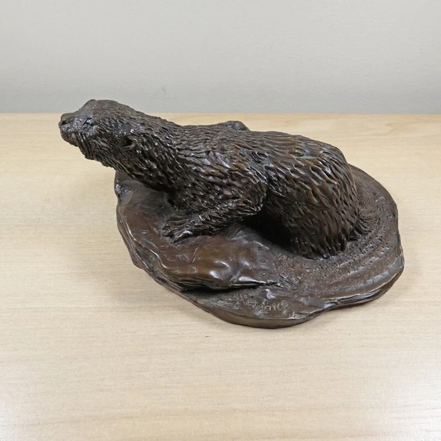 HEREDITIES BRONZED RESIN Otter - signed W Elphick £5.50 - PicClick UK
