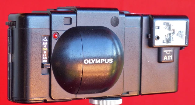 APPAREIL ARGENTIQUE Compact Auto OLYMPUS AX 2 + flash Auto A11 EUR 80 ...