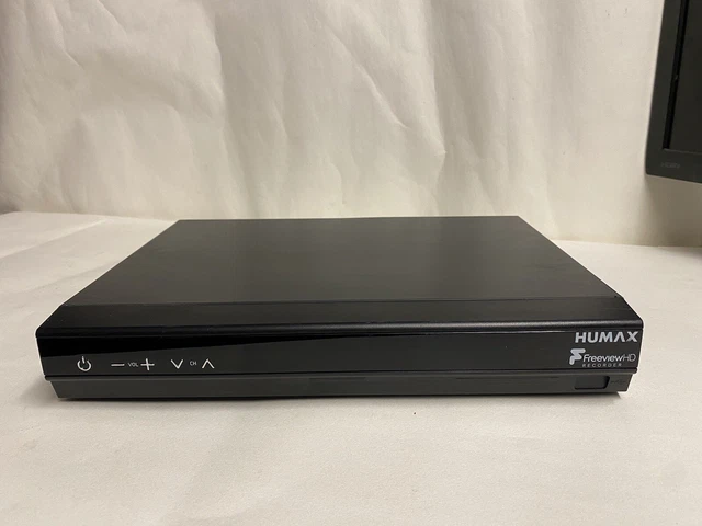 HUMAX HDR-1800T 320GB Freeview HD TV Recorder - Unit Only £45.00 ...