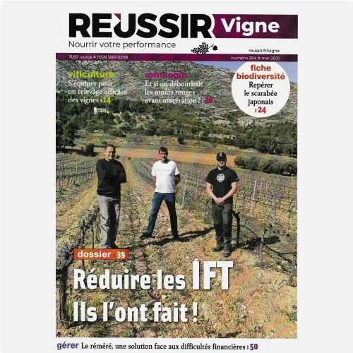 MAGAZINE REVUE TECHNIQUE de la vigne REUSSIR Vigne numéro 284 # mai ...