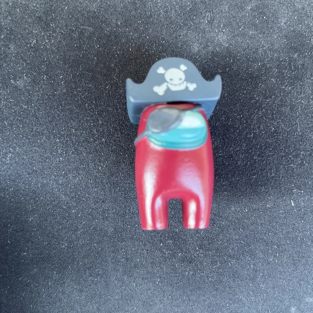 AMONG US SÉRIE 3 Crewmate Figurines Pirate Rare Rare Rare Collection ...